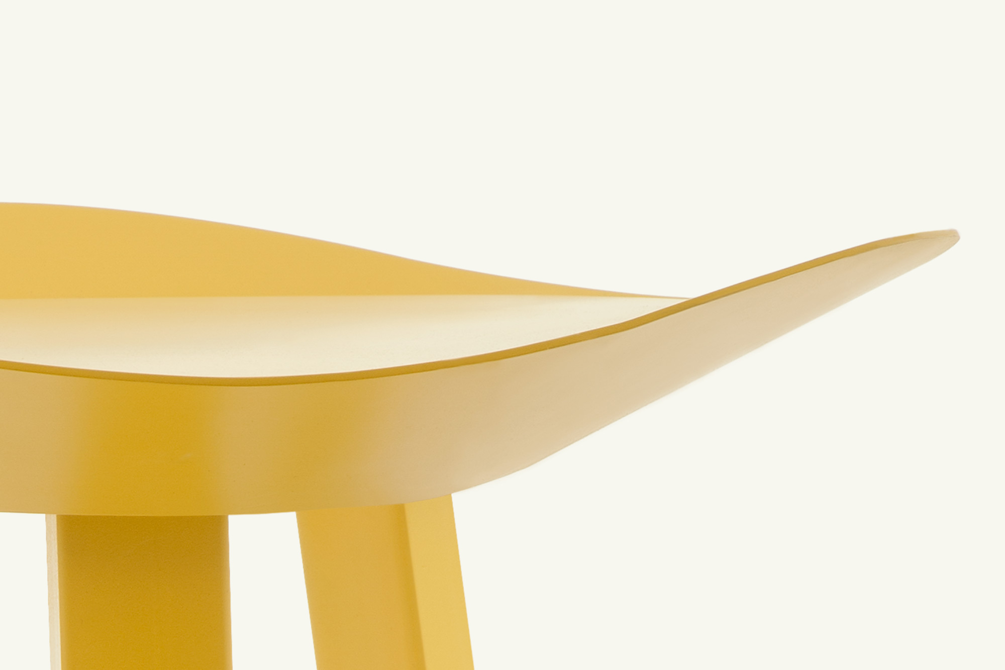 Bosetti Design Studio — Plectrum Side Table